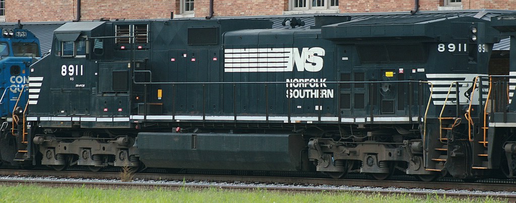 NS 8911